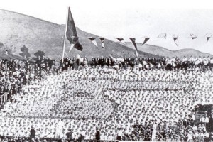 10 Greatest College Card Stunts of All Time - Best Colleges Online